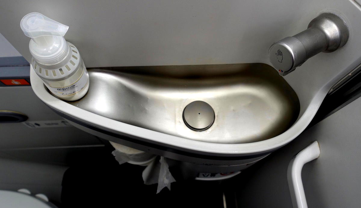 American 737MAX Business Review I One Mile At A Time