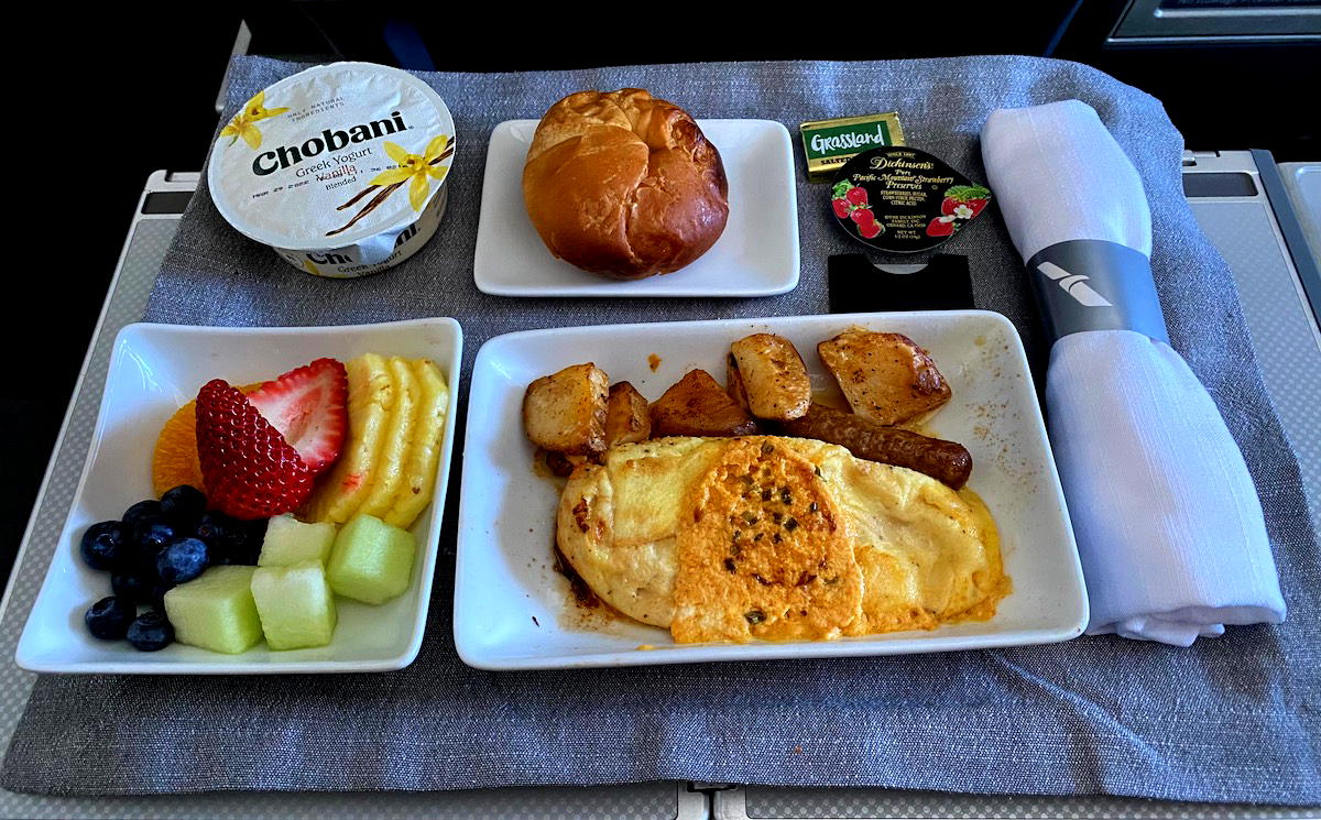 Review: American Airlines First Class To Hawaii - One Mile at a Time