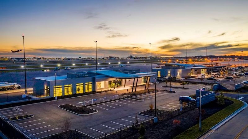 PS At ATL: New Private Luxury Airport Facility - One Mile at a Time