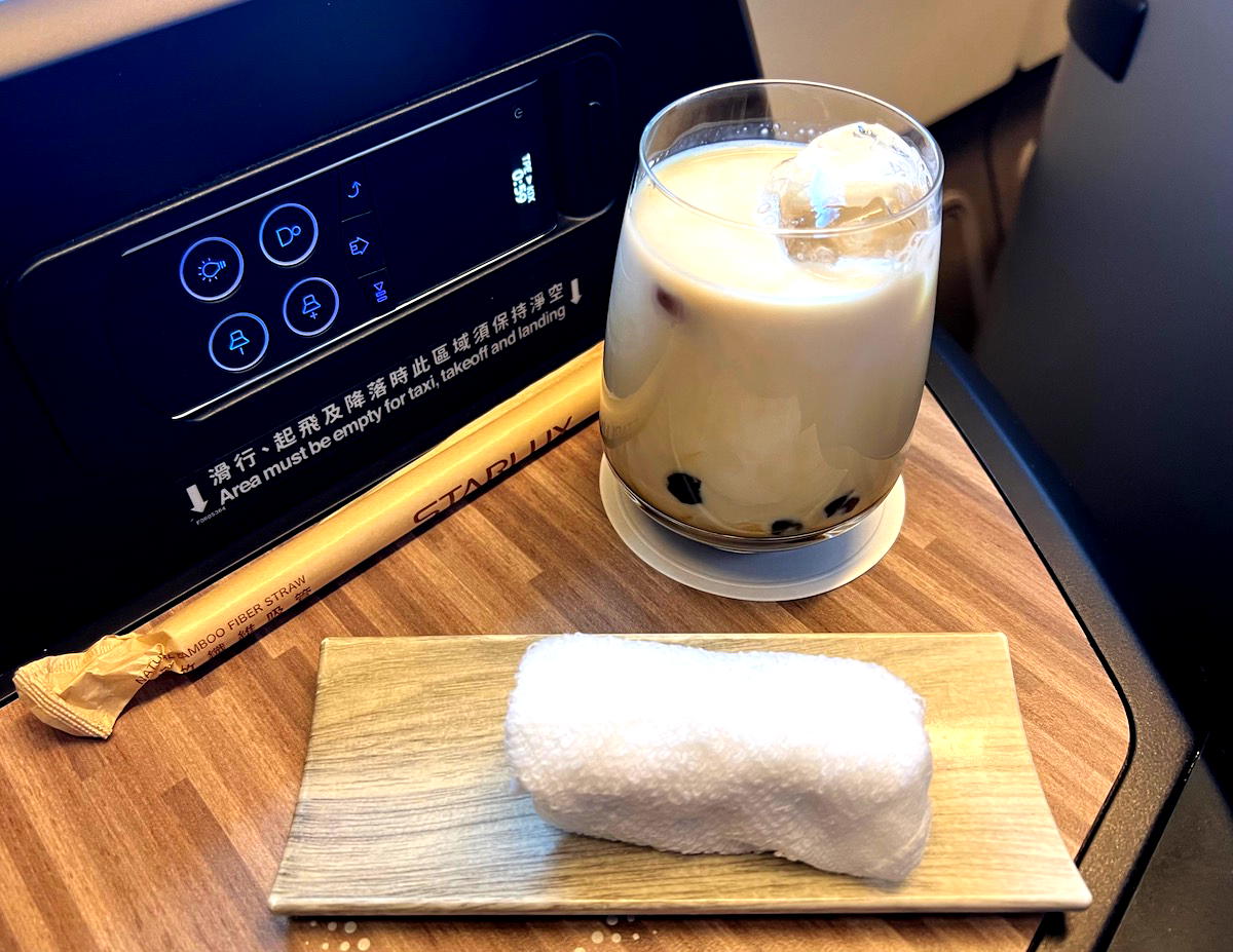 Airlines Serving The Best Non-Alcoholic Drinks - One Mile at a Time