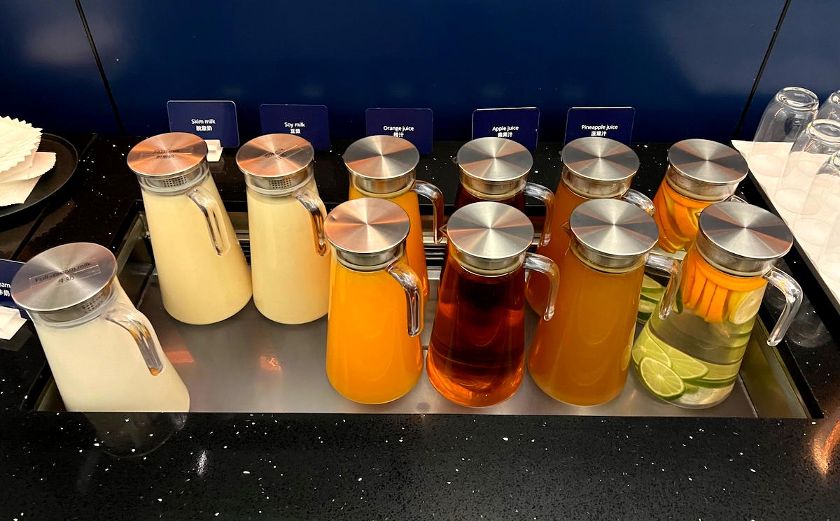 Review: Chase Sapphire Lounge Hong Kong Airport (HKG) - One Mile at a Time