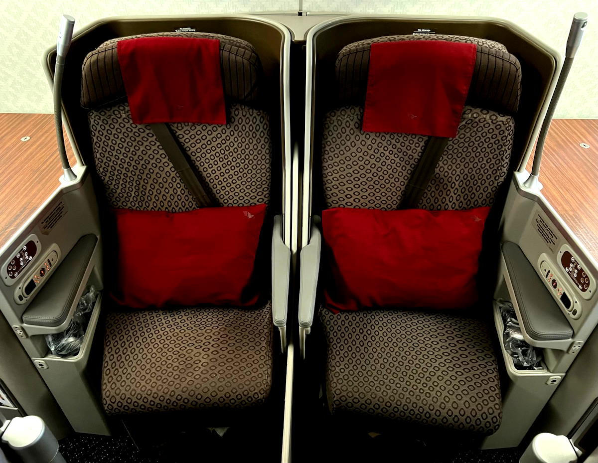 Review: Garuda Indonesia Business Class Boeing 777 (CGK-JED) - One Mile ...