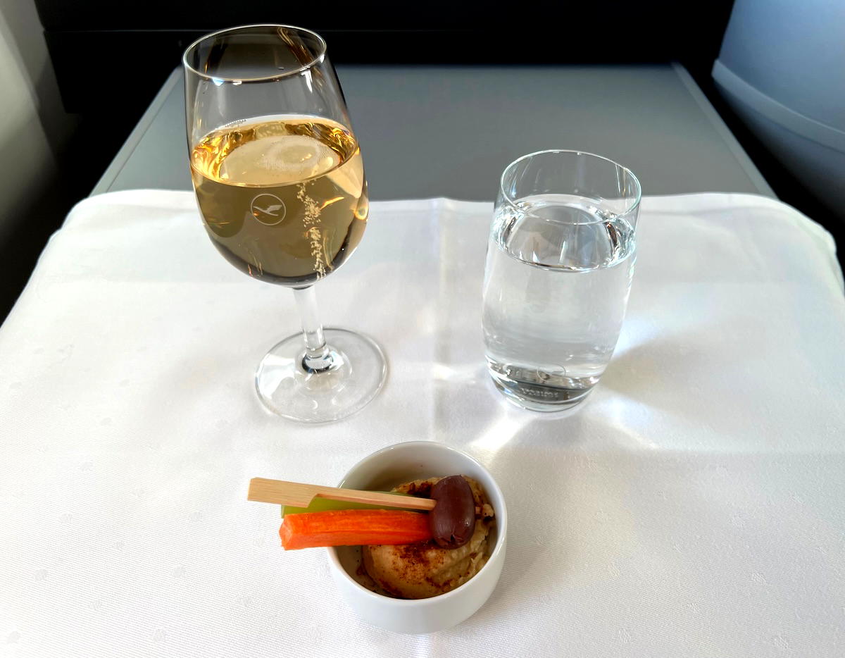 Review: Lufthansa Allegris Business Class Airbus A350 (YVR-MUC) - One Mile at a Time