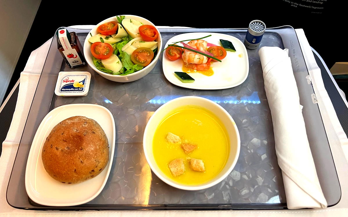 Review: Delta One Business Class Airbus A350 (SCL-ATL) - One Mile at a Time